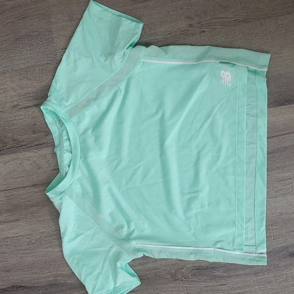 New Balance | Tops | New Balance Crop Top | Poshmark